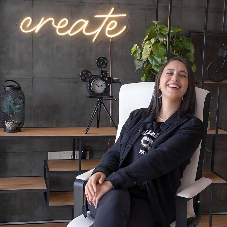 CR-Studios: Ein leuchtender Filmdreh